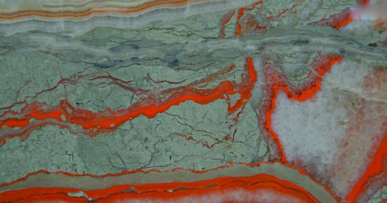 Marble: a timeless classic | VILLAS Decoration