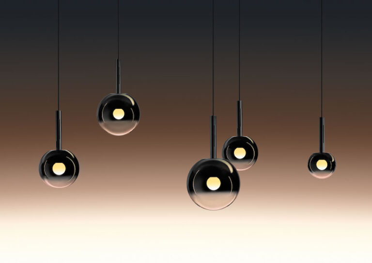 Transforming rooms into places of beauty and light: the models of ...